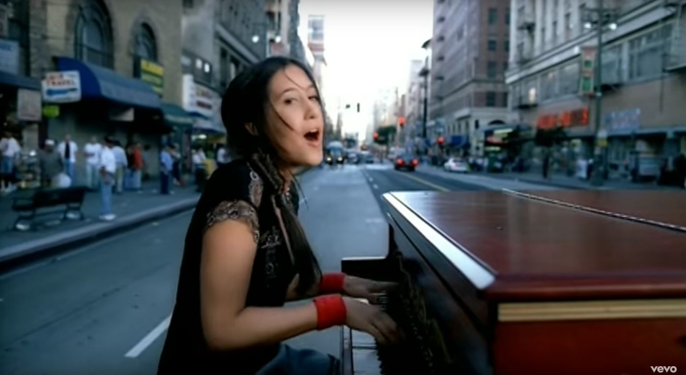 Vanessa Carlton - A Thousand Miles - Ghost Radios